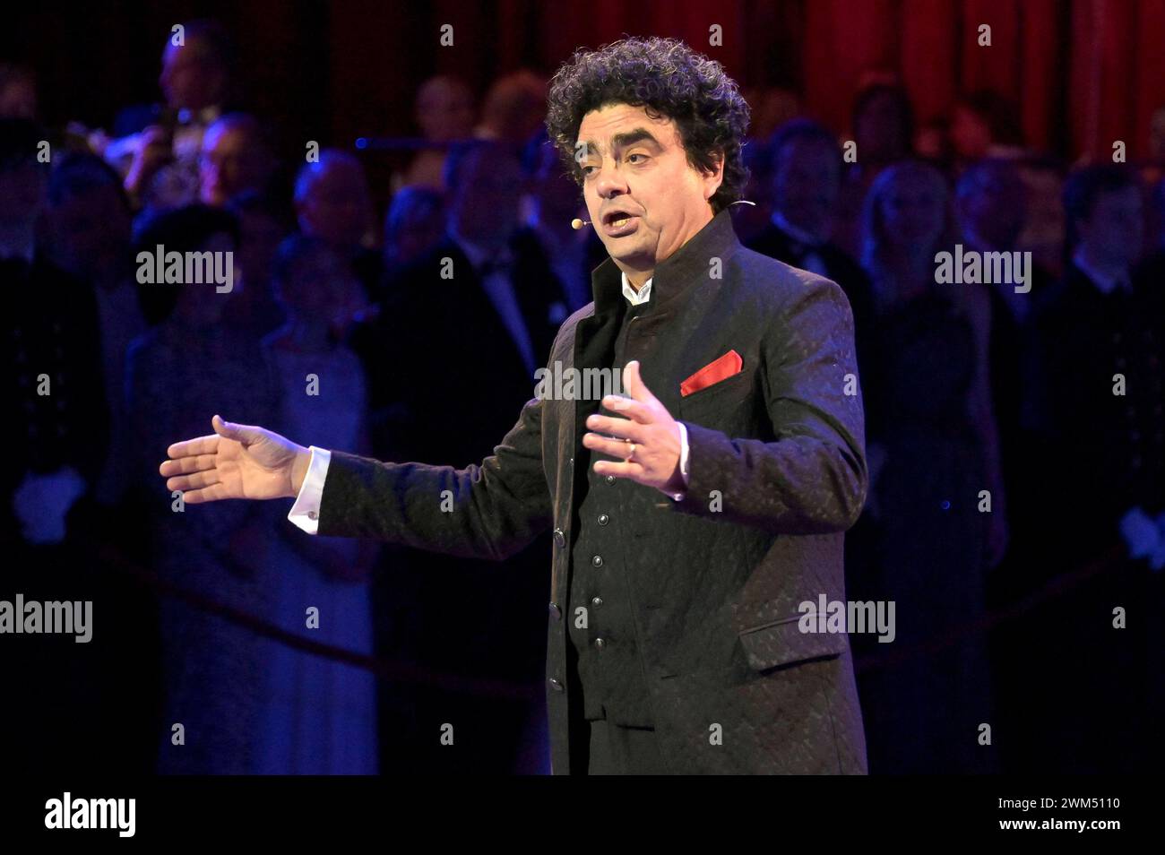Rolando Villazon beim 16. SemperOpernball 2024 in der Semper Oper ...