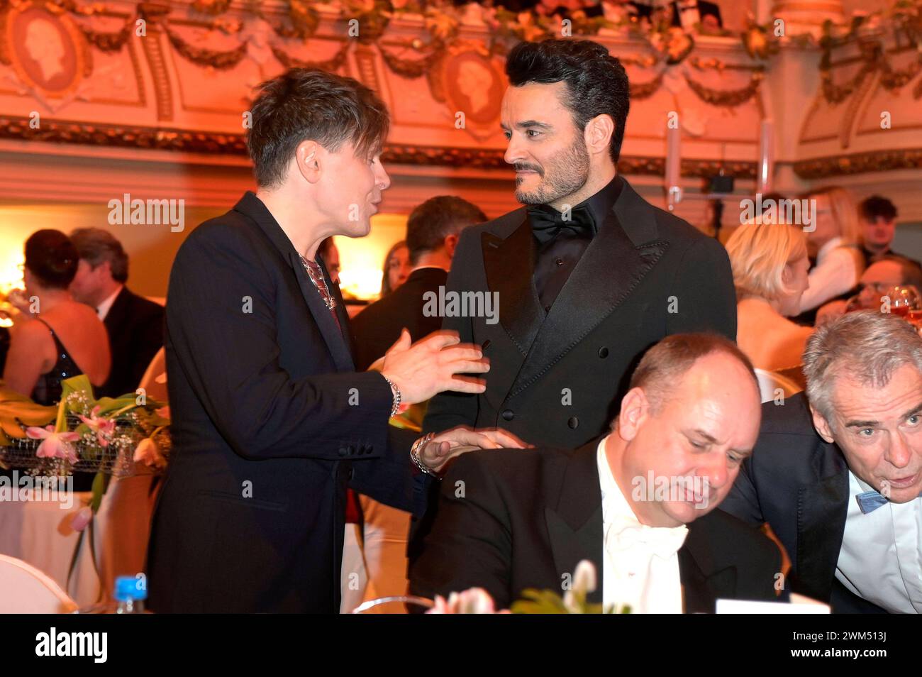 Michael Patrick Kelly und Giovanni Zarrella beim 16. SemperOpernball ...
