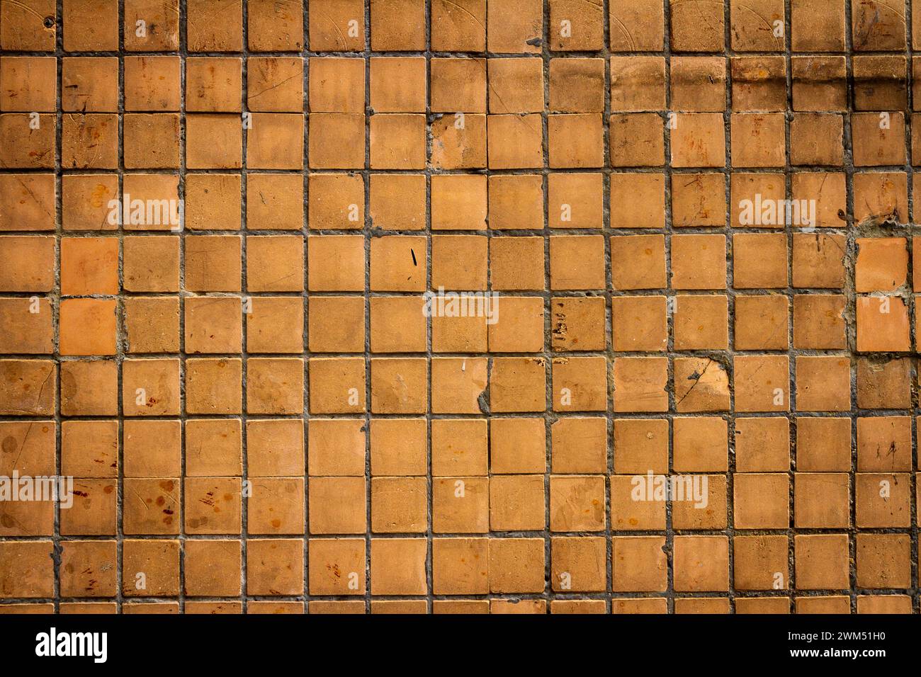 Brown square tiles hi-res stock photography and images - Alamy