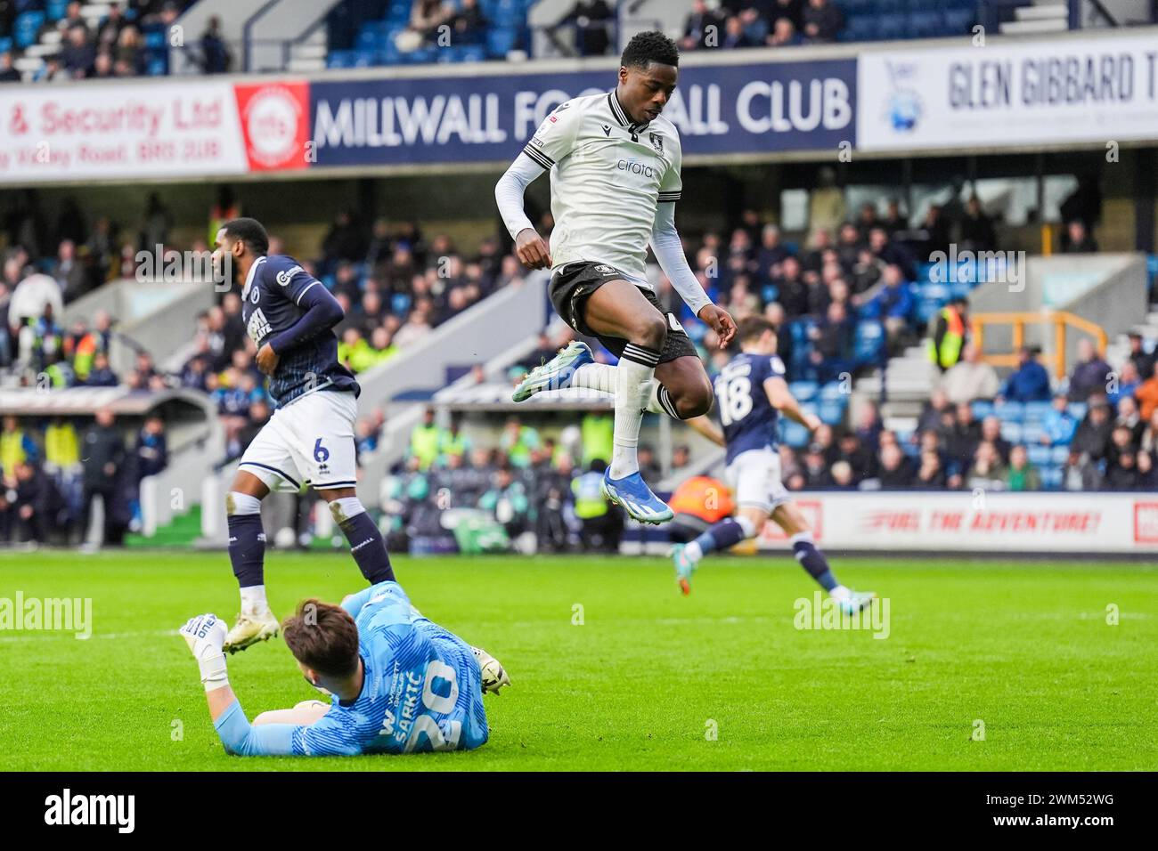 London, UK. 17th Feb, 2024. Sheffield Wednesday forward Anthony Musaba ...