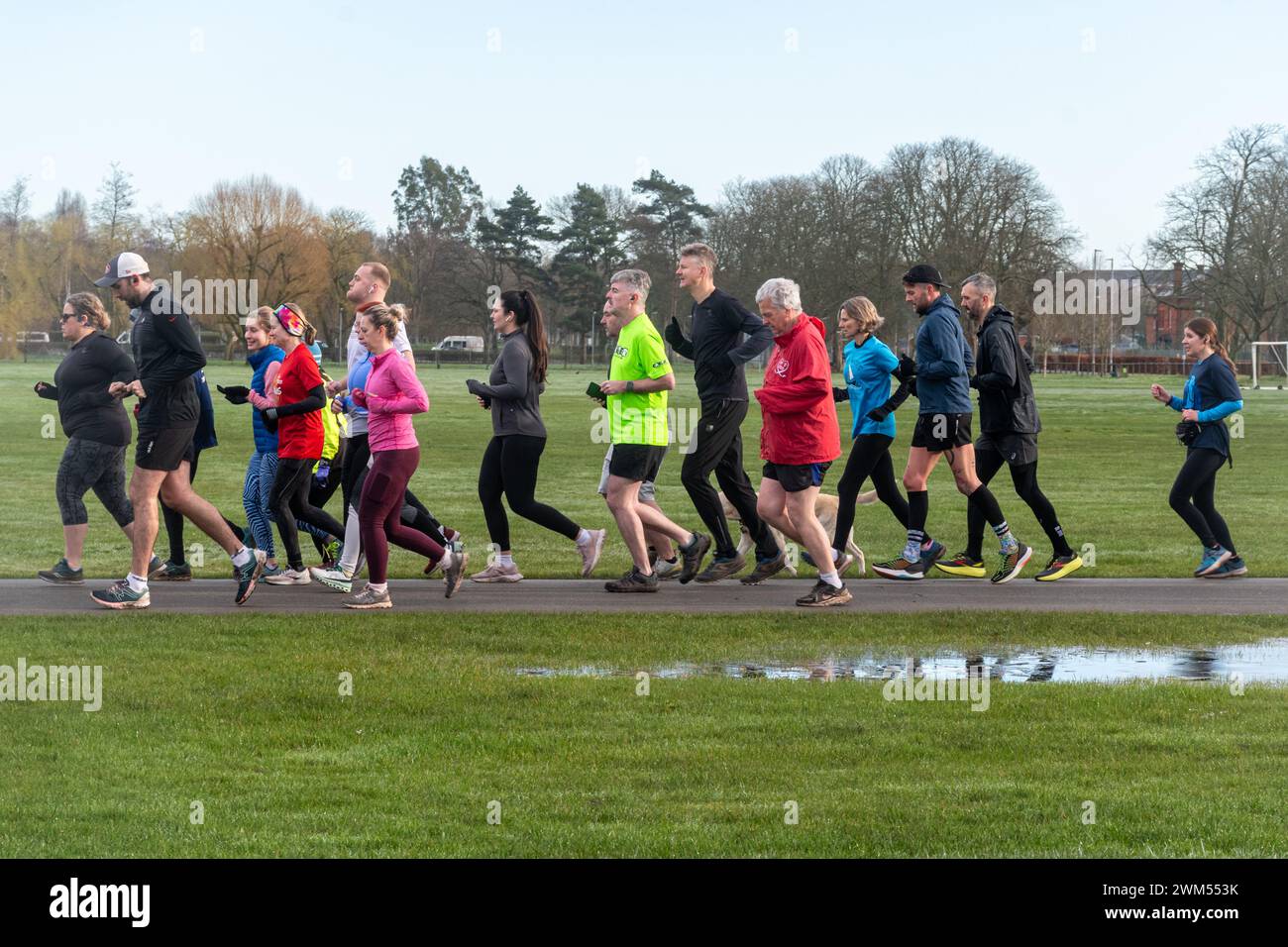Queens park parkrun hi-res stock photography and images - Alamy