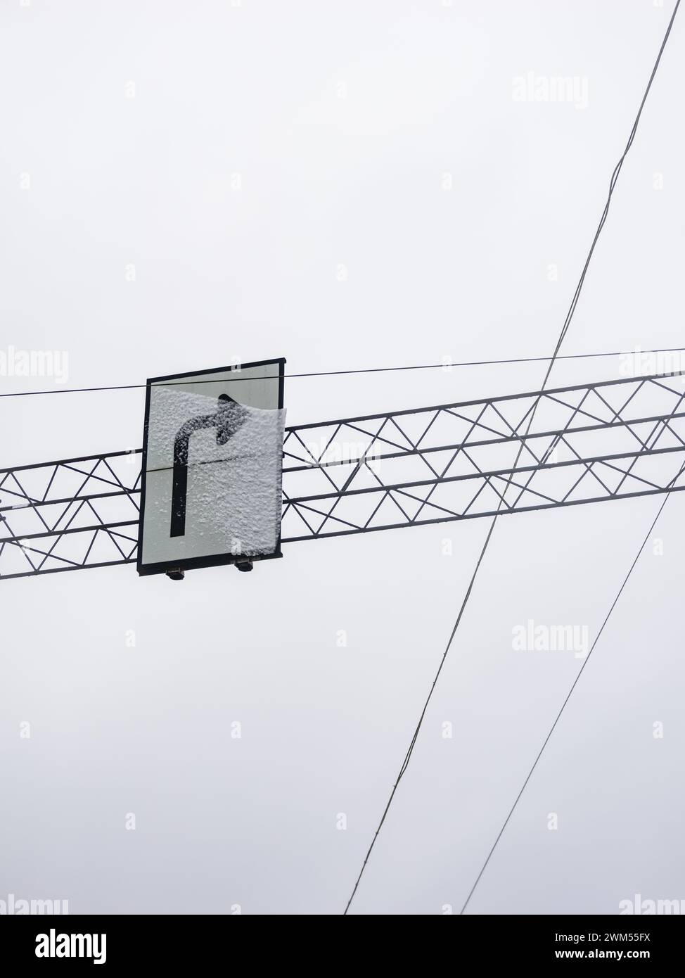 Suspended roadway hi-res stock photography and images - Alamy