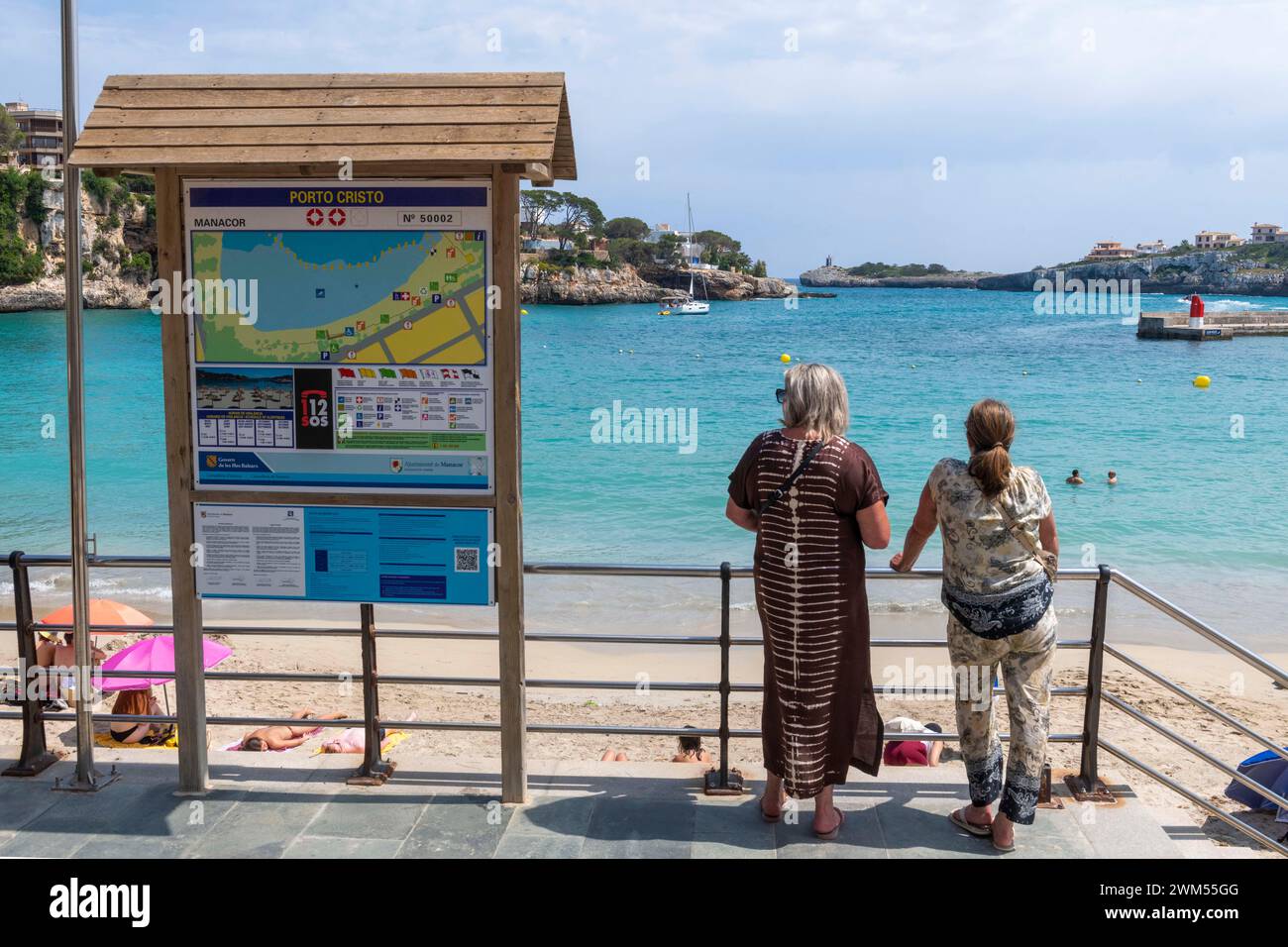 Porto cristo strand hi-res stock photography and images - Alamy