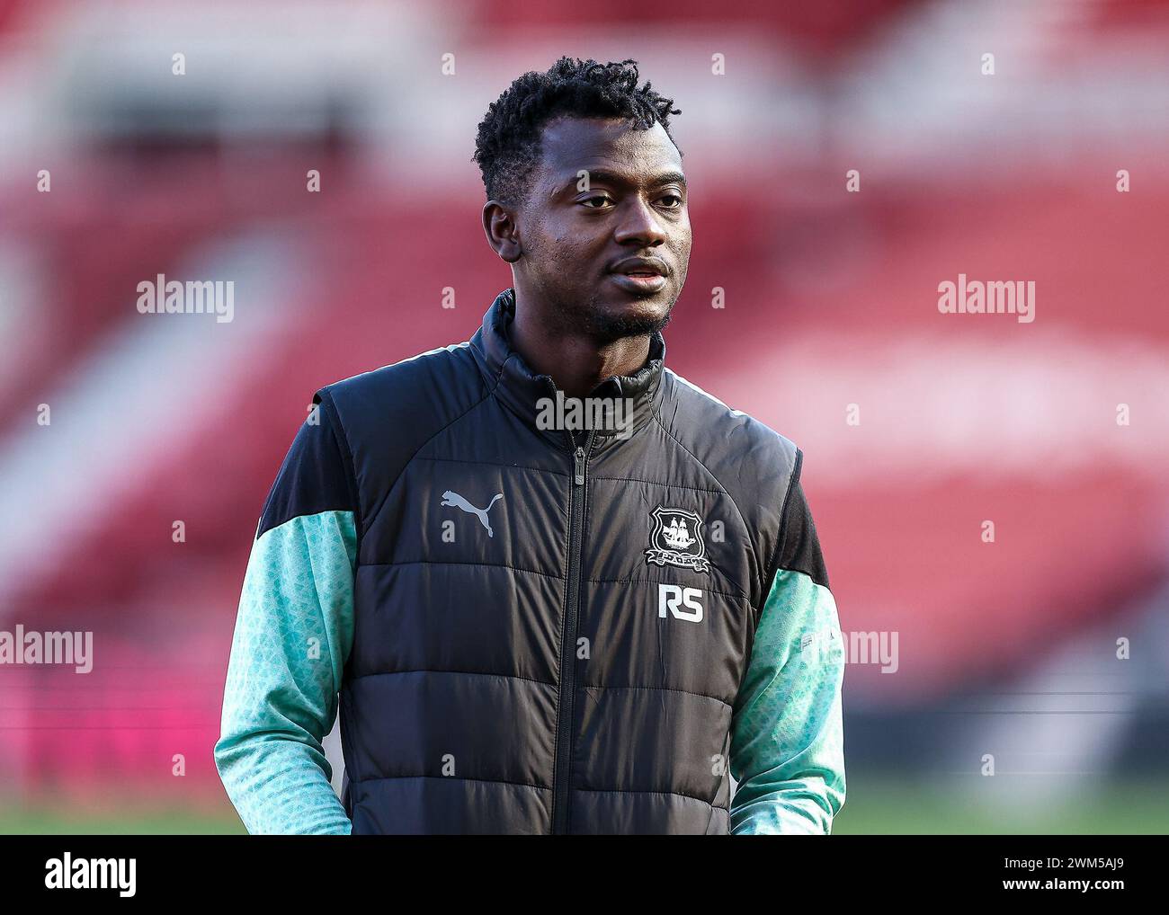 Mustapha Bundu of Plymouth Argyle arrives during the Sky Bet ...