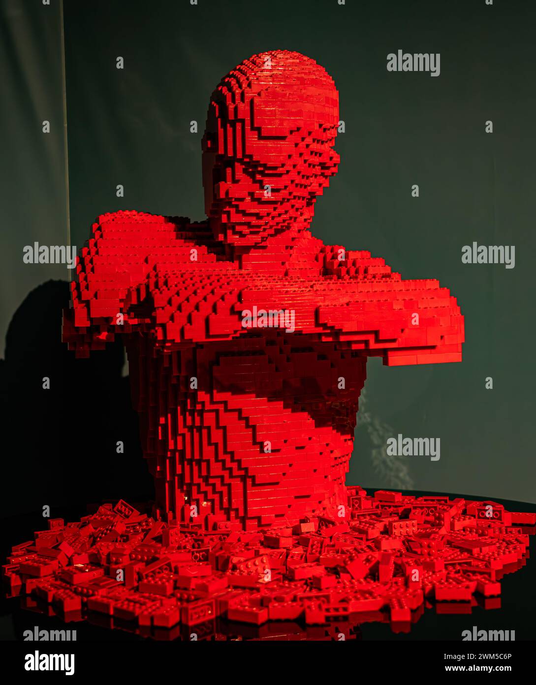 Lego Art Exhibition in Olympia Theater made by artist Nathan Sawaya ...