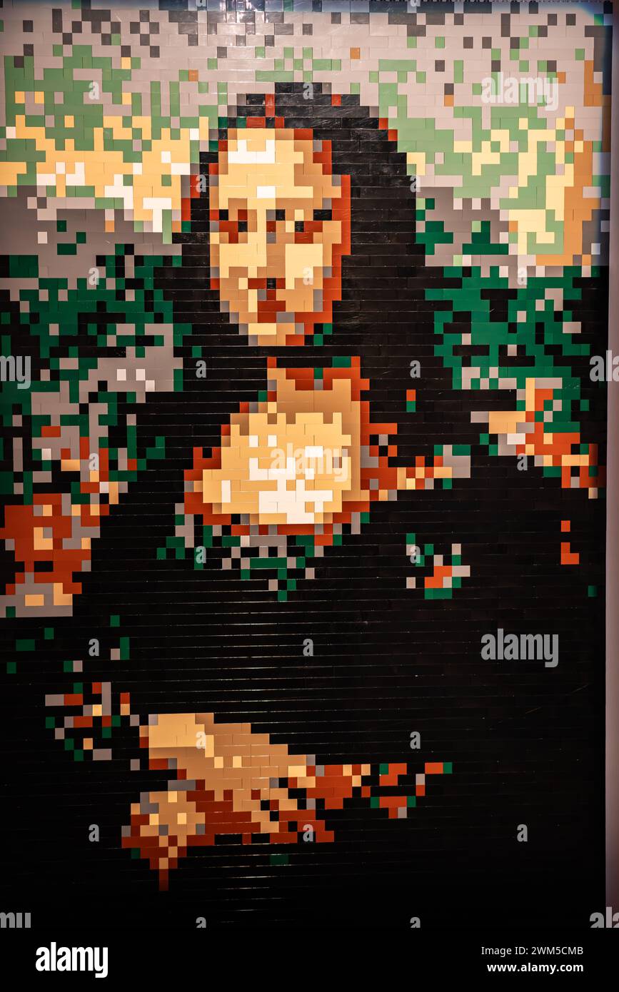 Lego Art Exhibition in Olympia Theater made by artist Nathan Sawaya ...