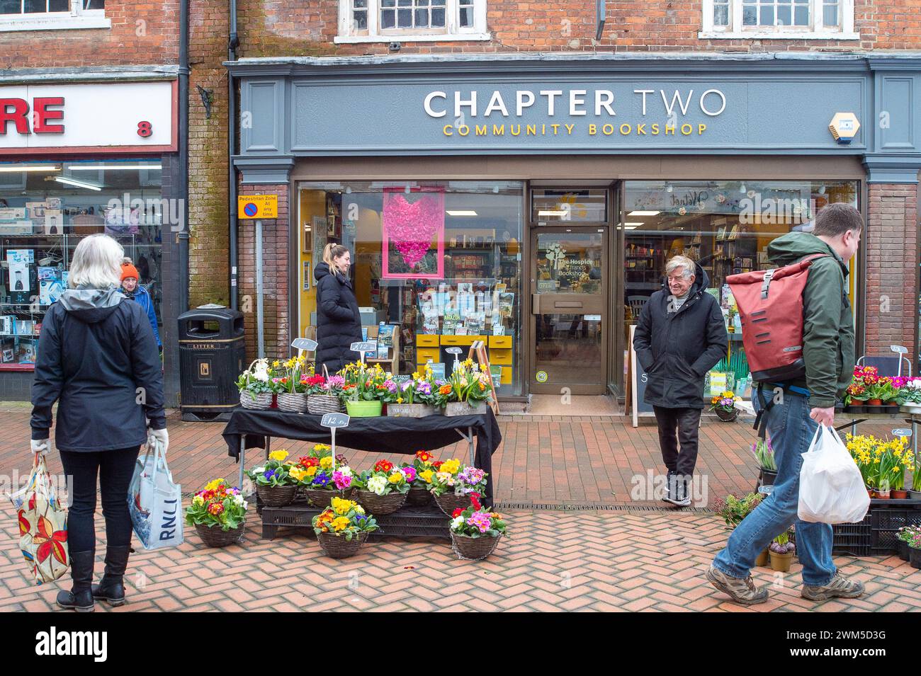 High street chesham buckinghamshire england hi-res stock photography ...