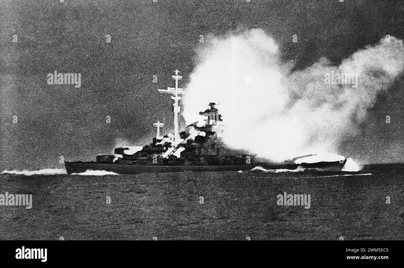 Battle of the denmark strait hi-res stock photography and images - Alamy