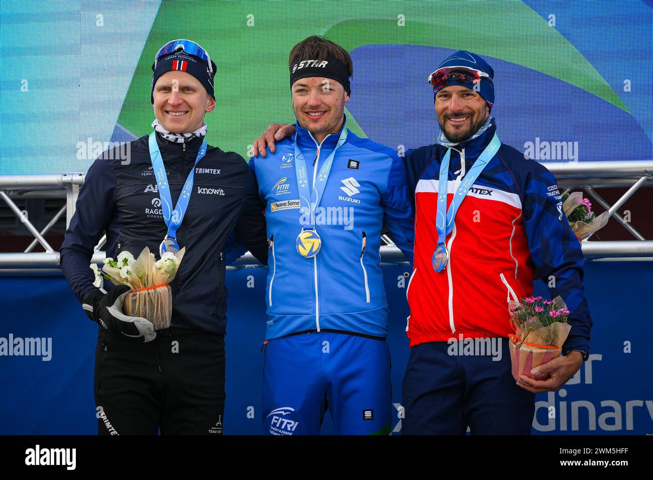 Triathlonsprint hi-res stock photography and images - Alamy