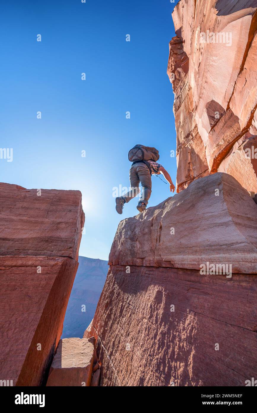 On the way to the route and rock climbing of Castleton tower near Moab ...