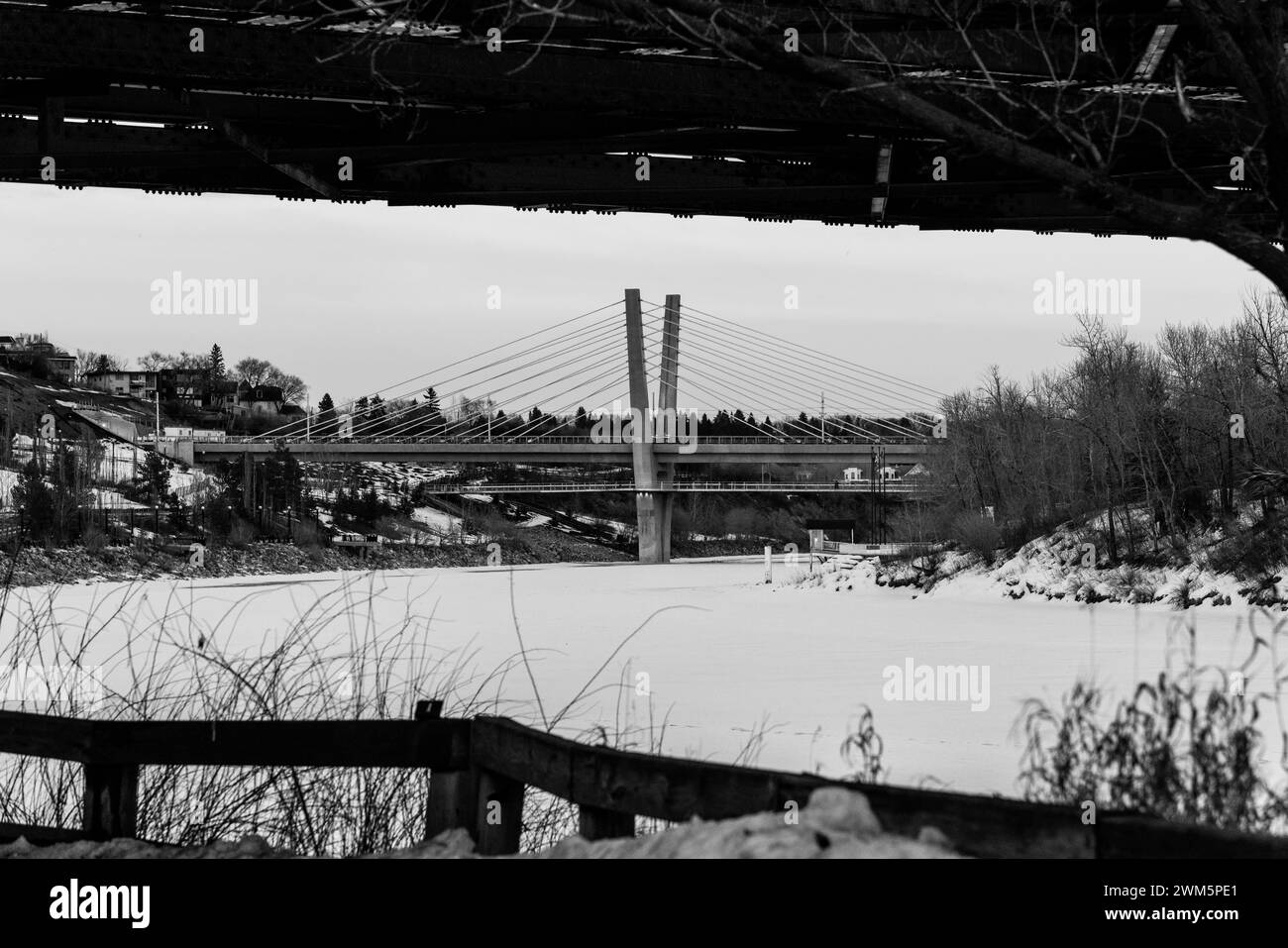 Edmonton canada road view Black and White Stock Photos & Images - Alamy