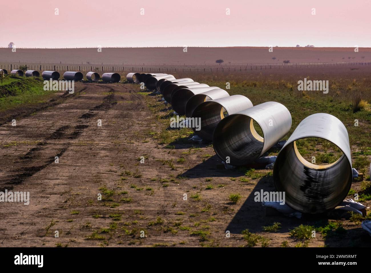 Gas pipeline construction, Nestor Kirchner, La Pampa province ...