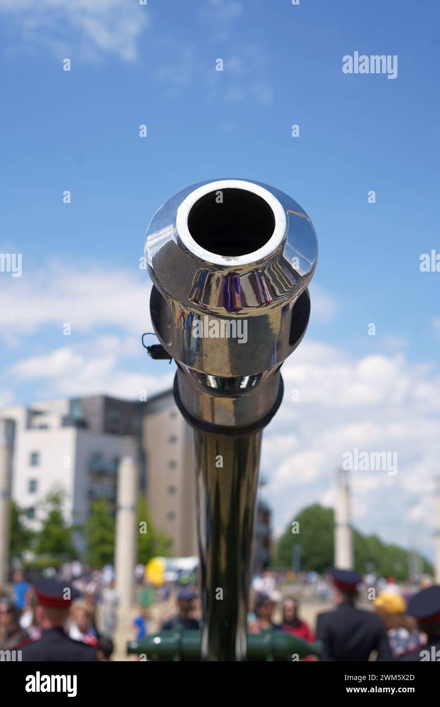 Light gun hi-res stock photography and images - Alamy