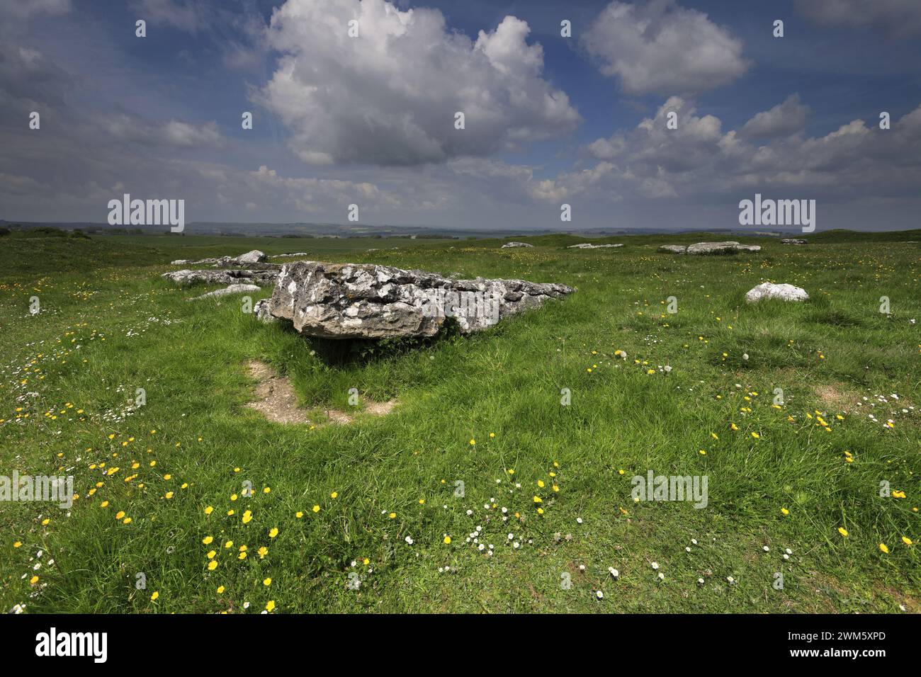 Arbor Low Henge Stone Circle, near the village of Monyash, Peak ...