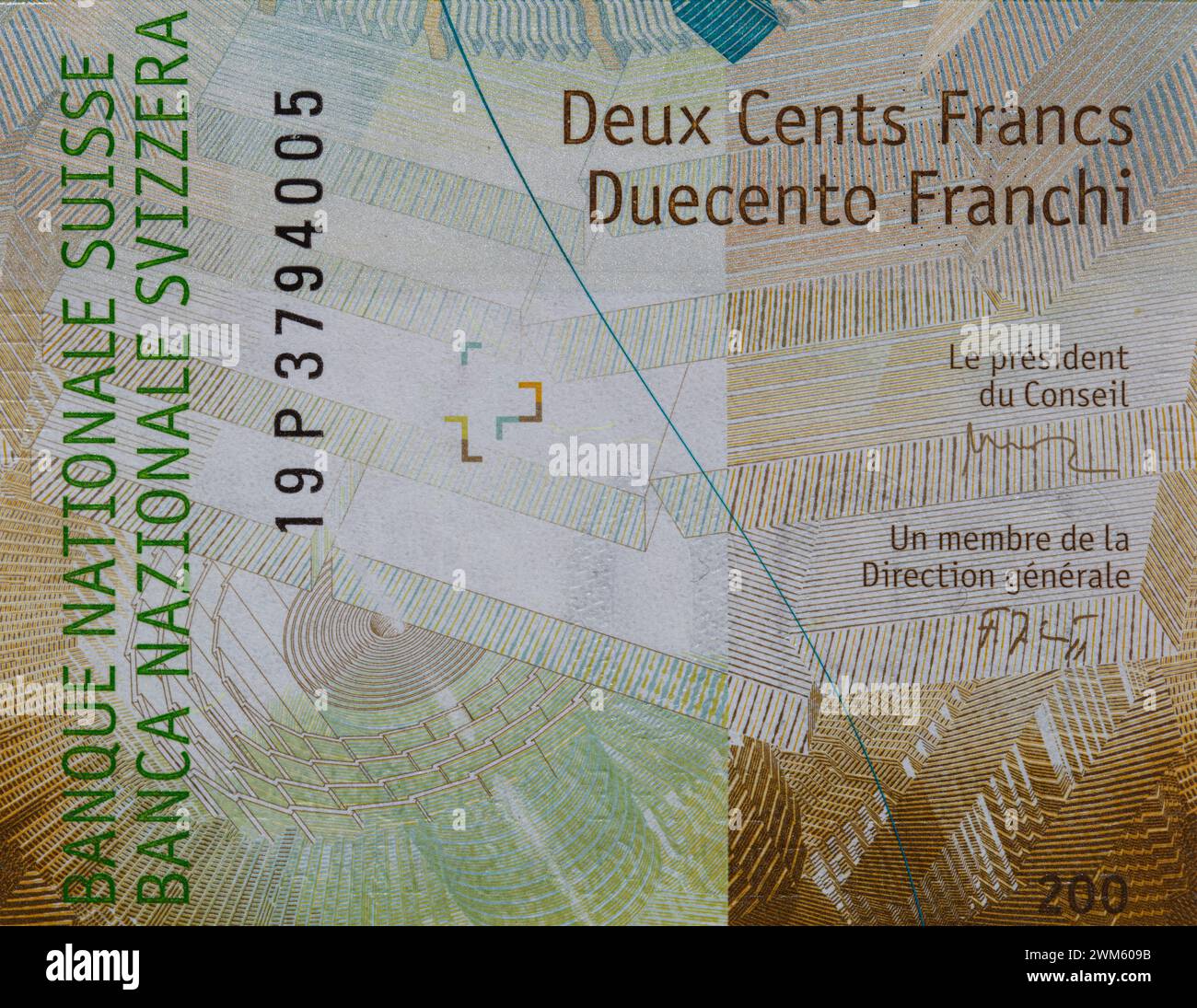 200 swiss franc bill hi-res stock photography and images - Alamy