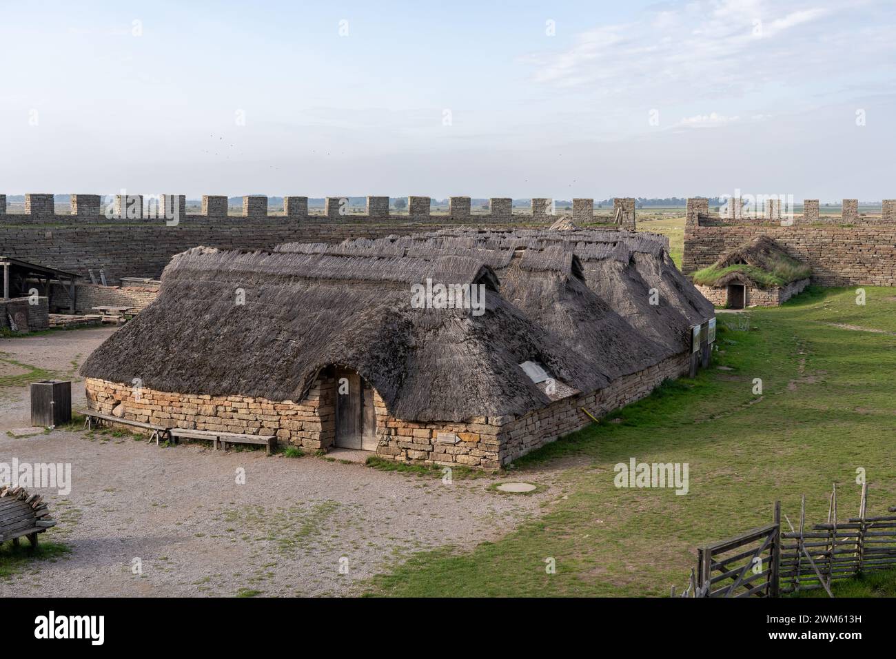 Viking houses hi-res stock photography and images - Alamy