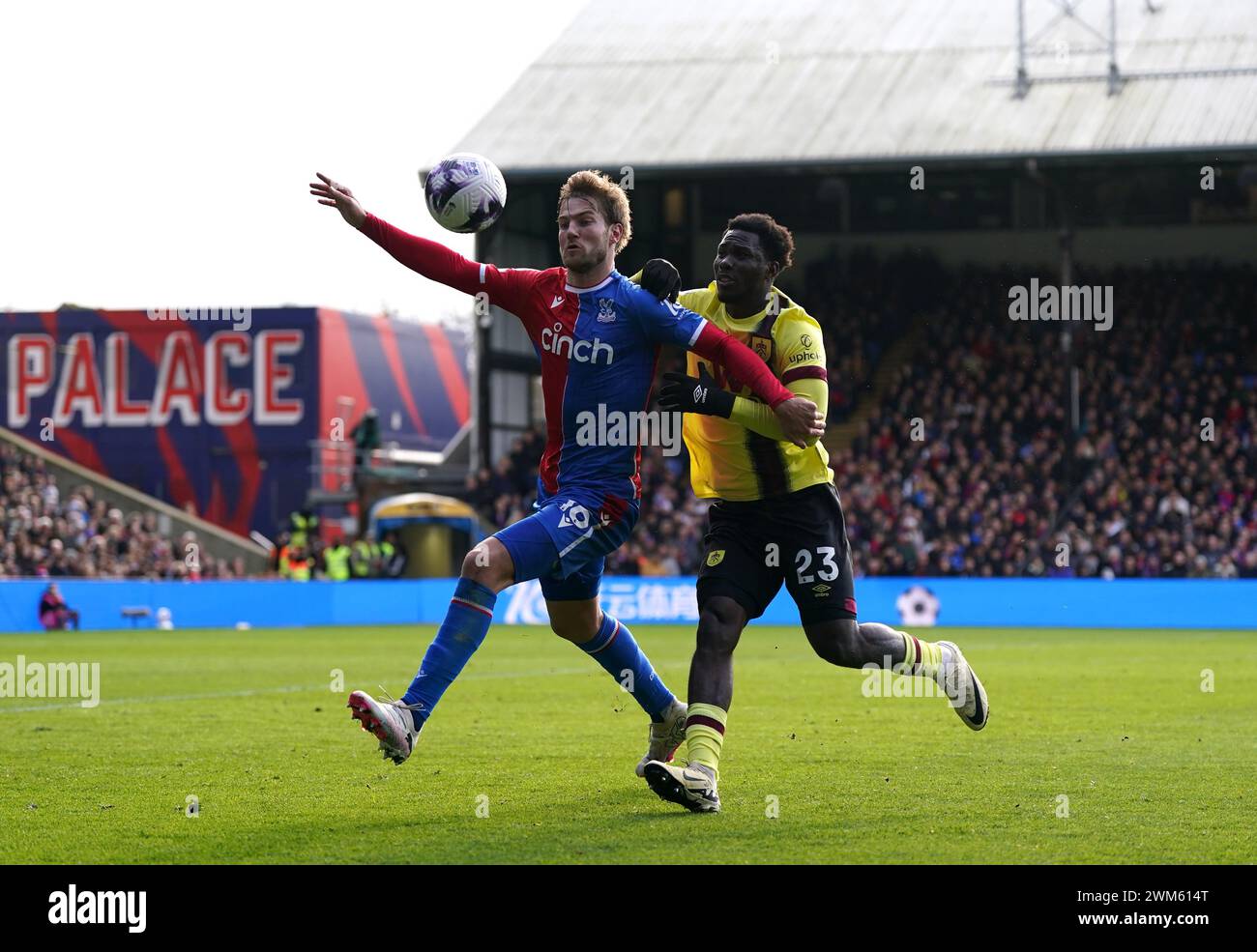 David datro fofana burnley 2024 hi-res stock photography and images - Alamy