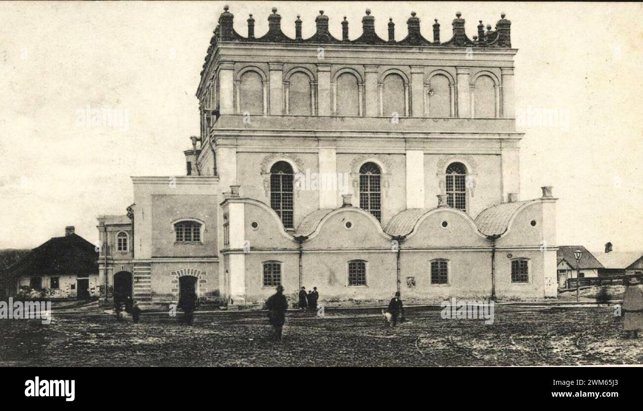 Belz. Great synagogue -02 (cropped Stock Photo - Alamy