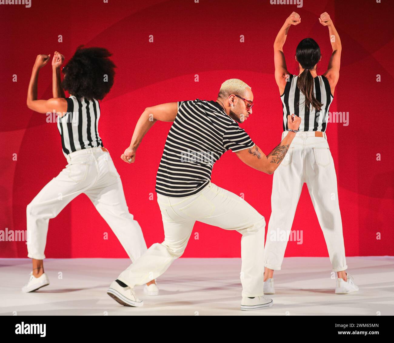 2024 models hi-res stock photography and images - Alamy