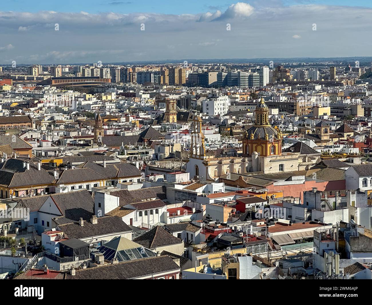 Seville skyline hi-res stock photography and images - Alamy