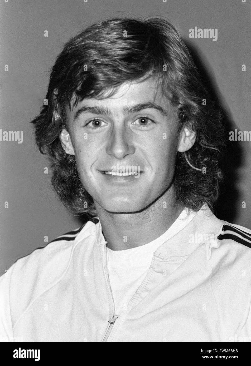 Sport tennis Black and White Stock Photos & Images - Alamy