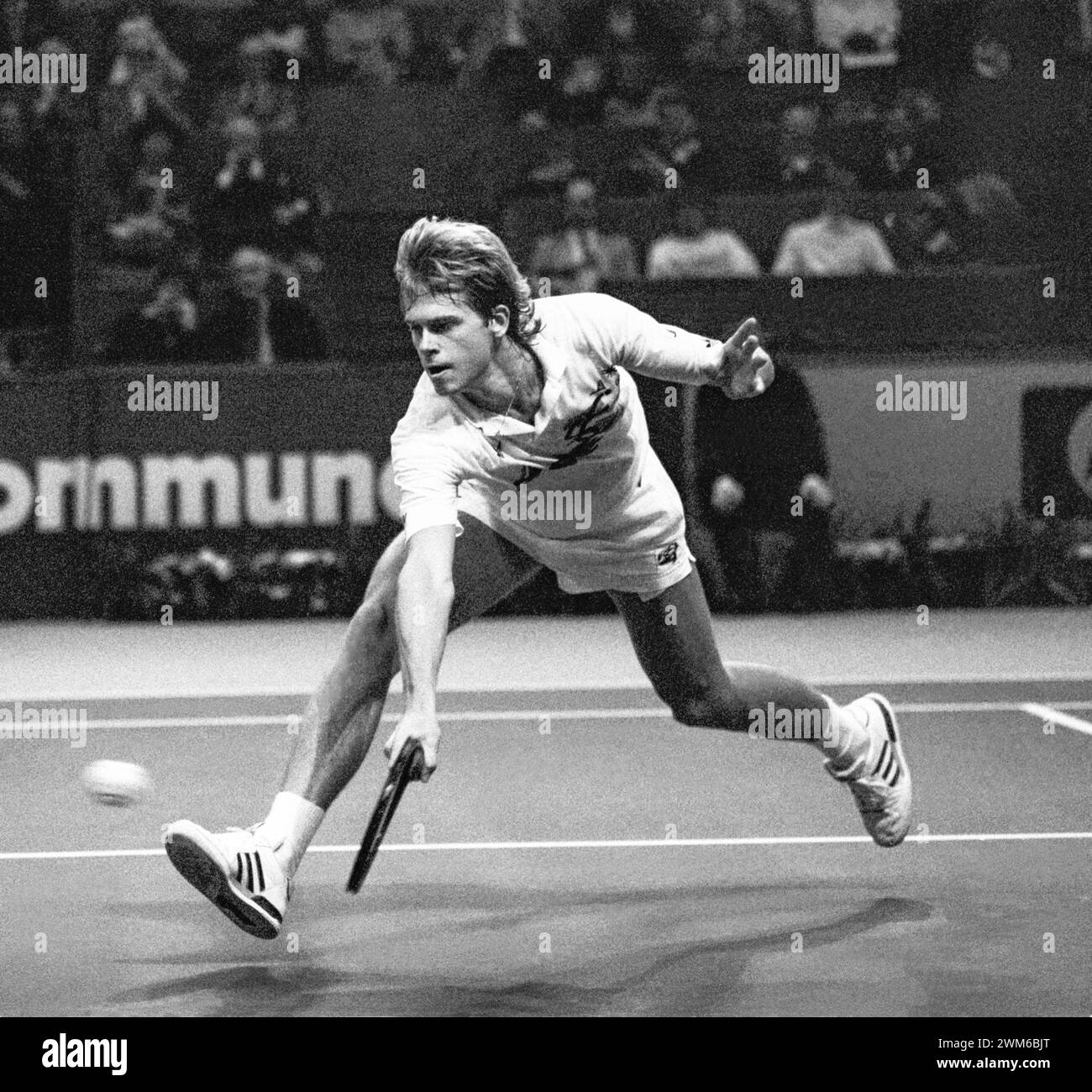 Sport tennis stefan edberg hi-res stock photography and images - Alamy