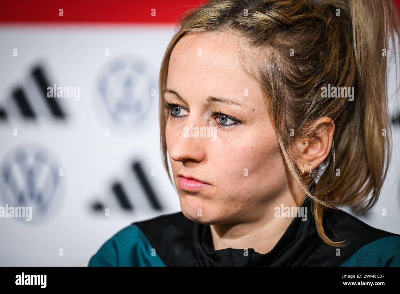 Decines Charpieu, France. 22nd Feb, 2024. Kathy HENDRICH of Germany ...