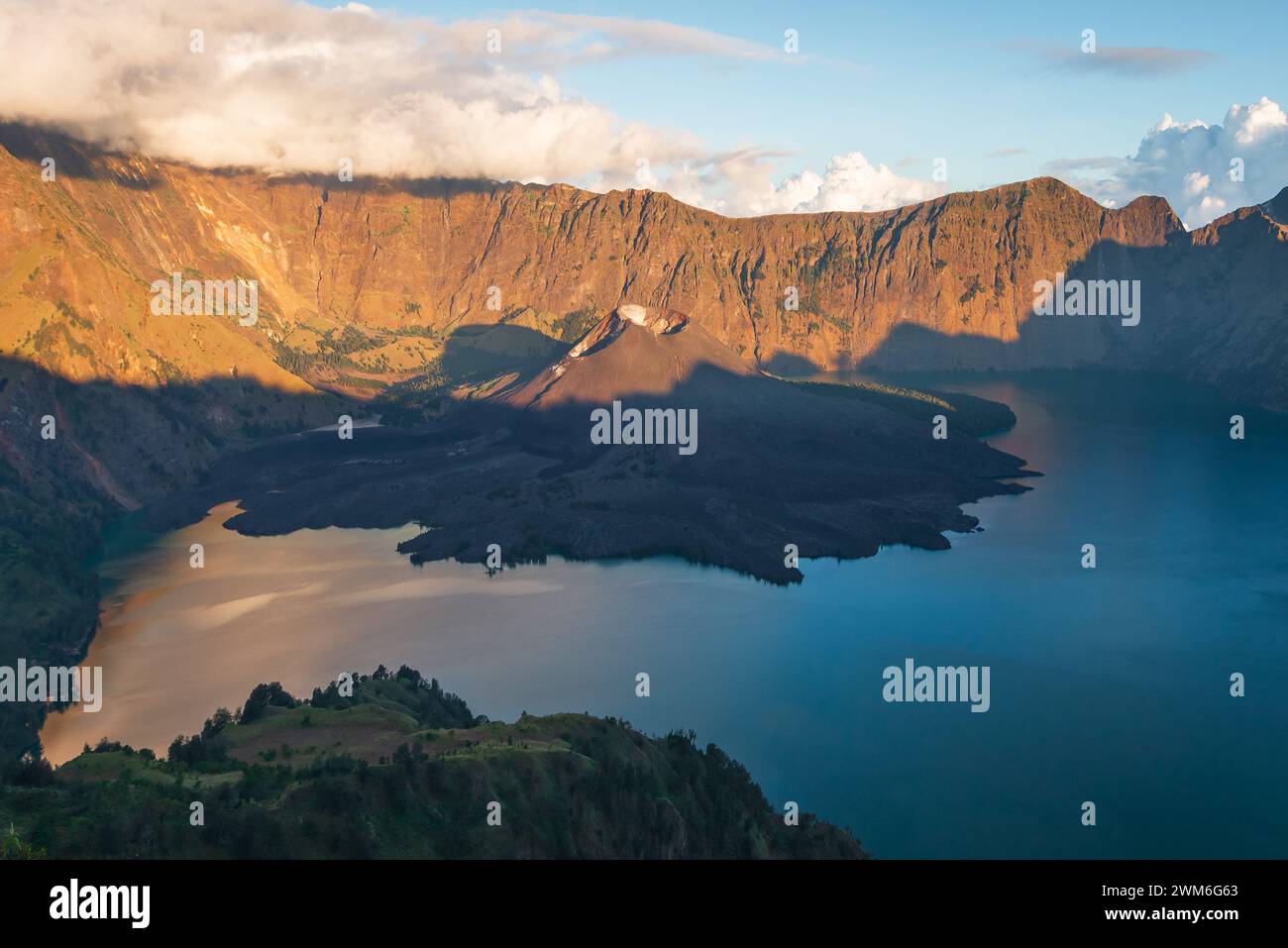 Mount Rinjani and active volcano in Indonesia Stock Photo - Alamy