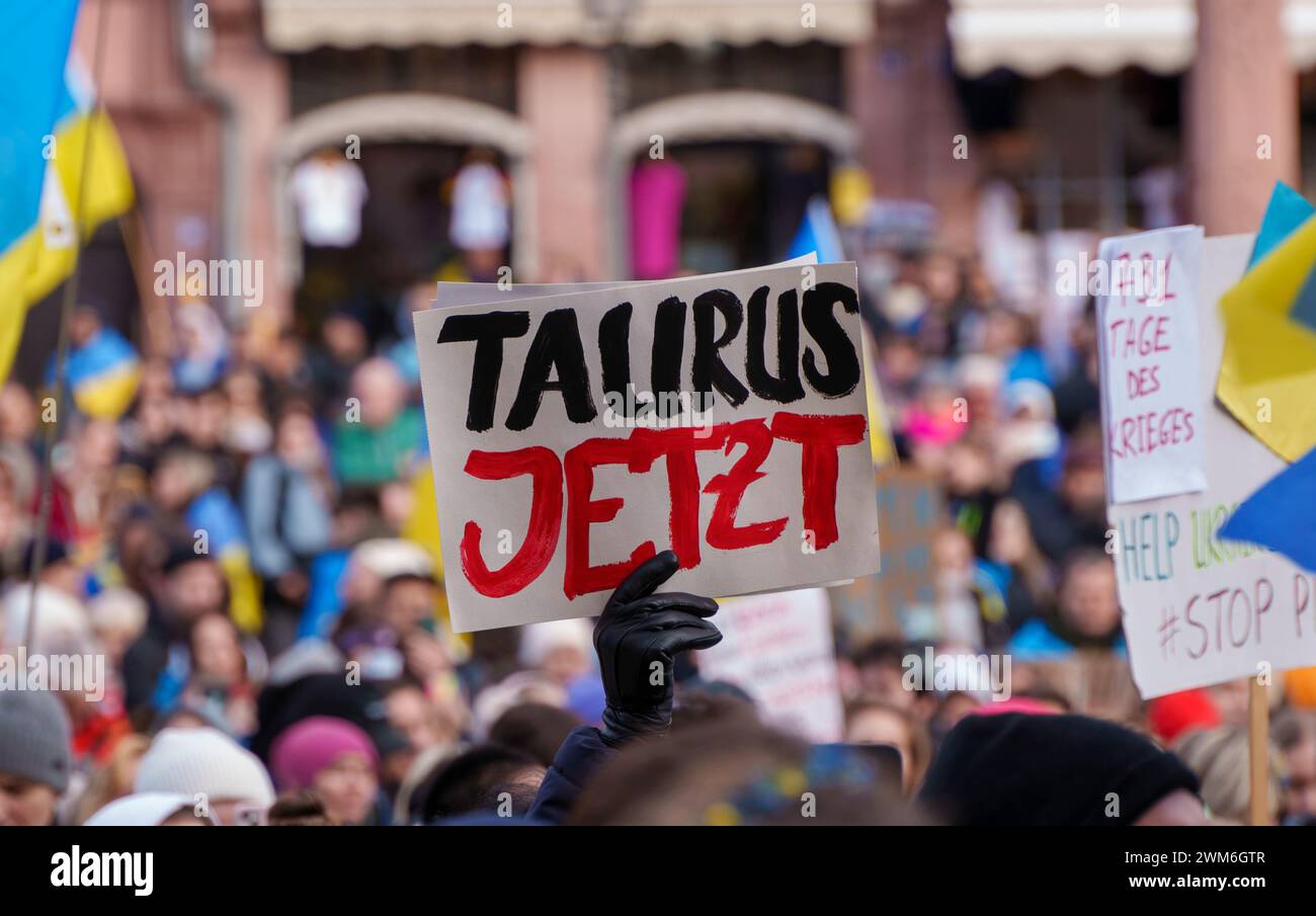 Light will win over darkness hi-res stock photography and images - Alamy