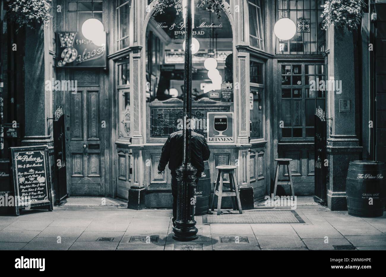 The palace bar dublin hi-res stock photography and images - Alamy