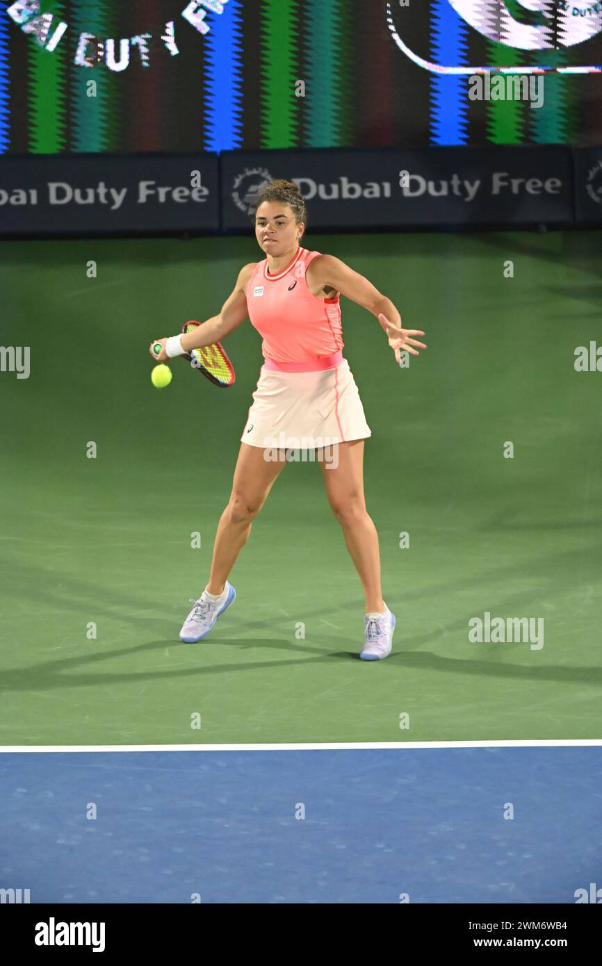 Jasmine paolini dubai hi-res stock photography and images - Alamy