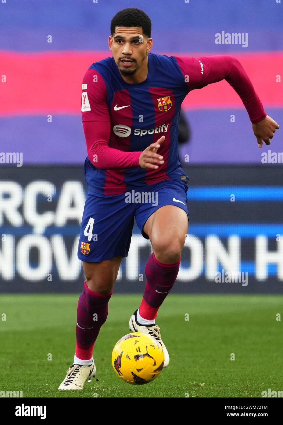 Barcelona, Spain. 24th Feb, 2024. Ronald Araujo of FC Barcelona during ...