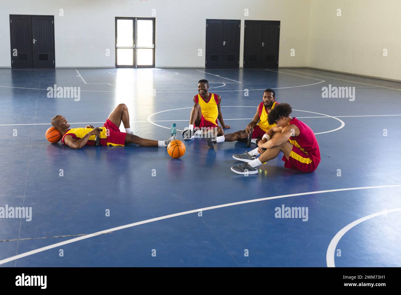 Diverse individuals bonding hi-res stock photography and images - Alamy