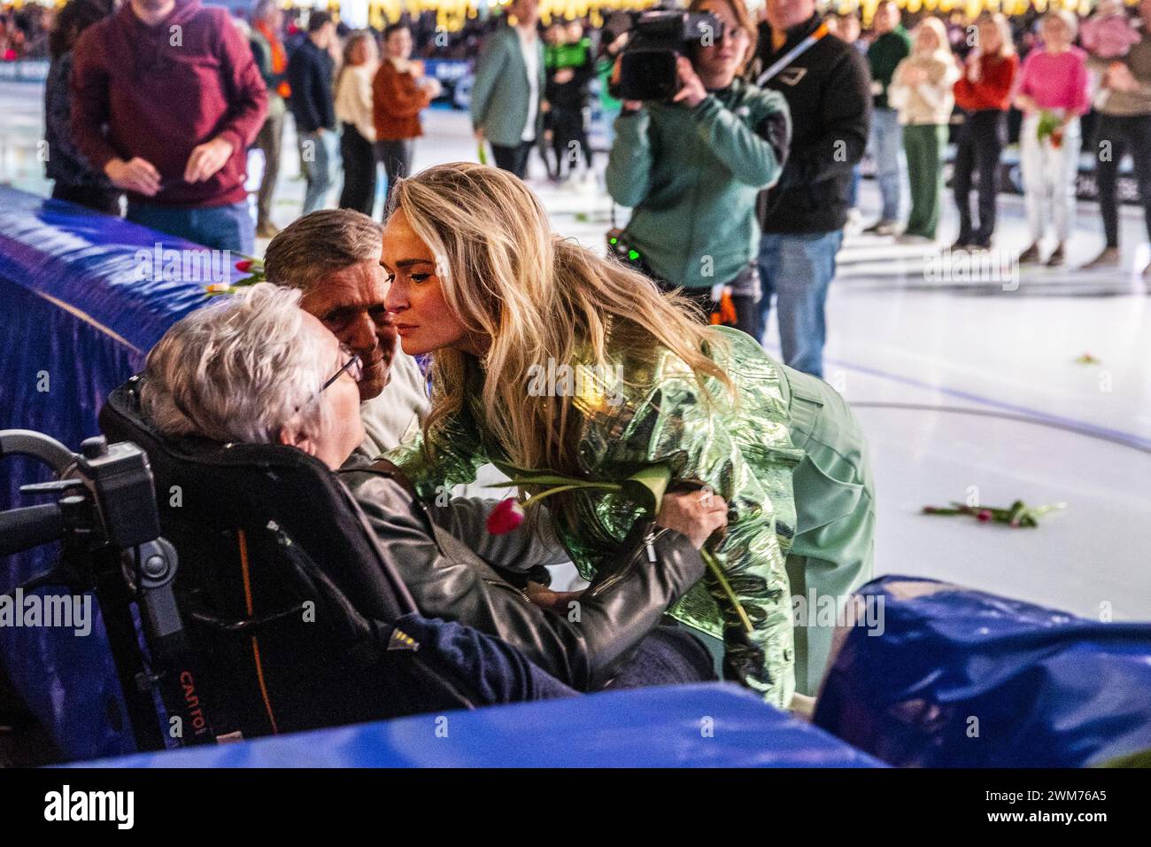 HEERENVEEN - Irene Schouten with her parents Jolanda and Klaas after ...