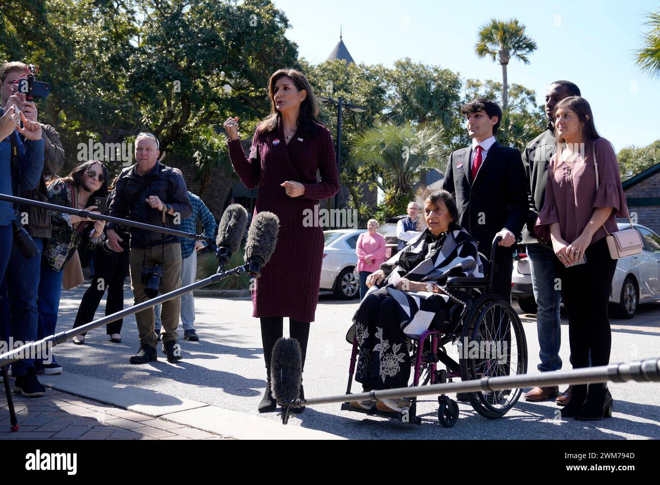 Republican presidential candidate former UN Ambassador Nikki Haley ...