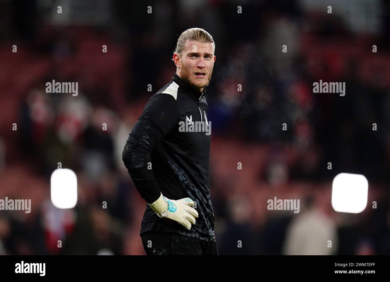 Newcastle United goalkeeper Loris Karius warms up before the Premier ...