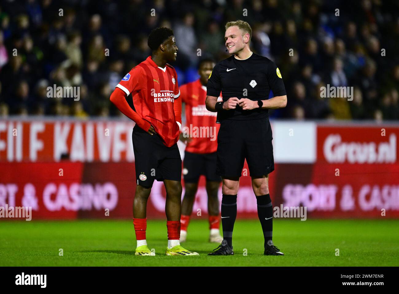 ZWOLLE - (l-r) Isaac Babadi of PSV Eindhoven, referee Alex Bos during ...