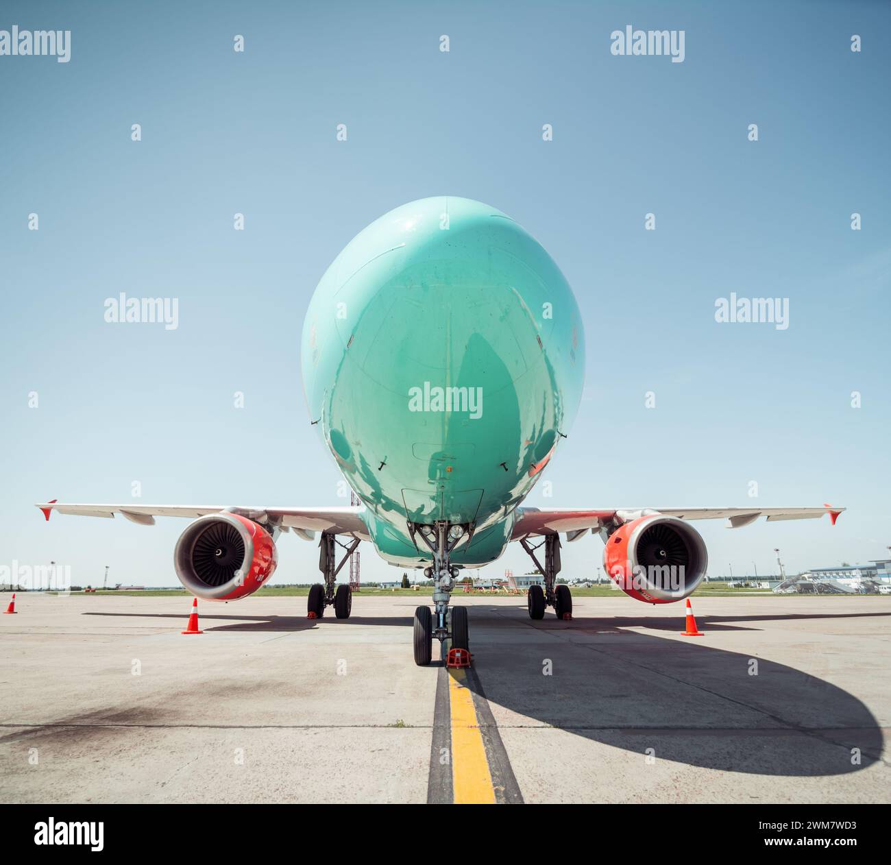 Airbus a320 212 hi-res stock photography and images - Alamy