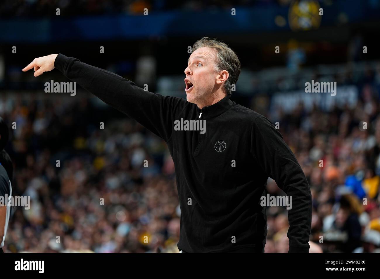 Washington Wizards interim head coach Brian Keefe in the first half of ...