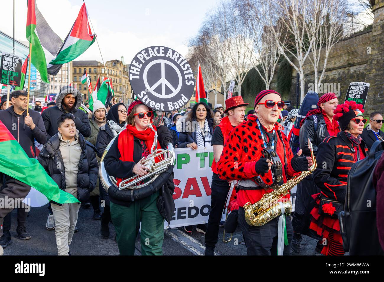 Peace artistes hi-res stock photography and images - Alamy