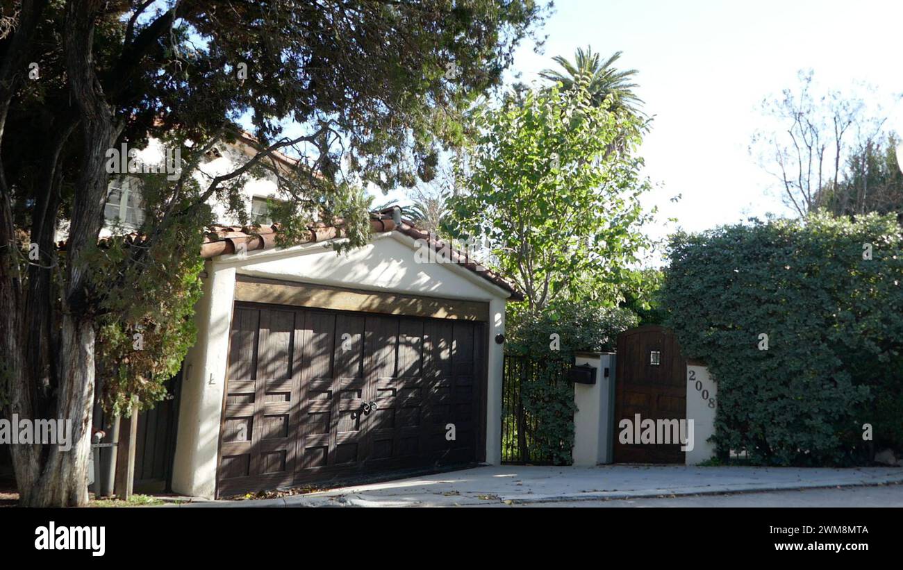 Los Angeles, California, USA 21st February 2024 Actress Mary Bynam and ...