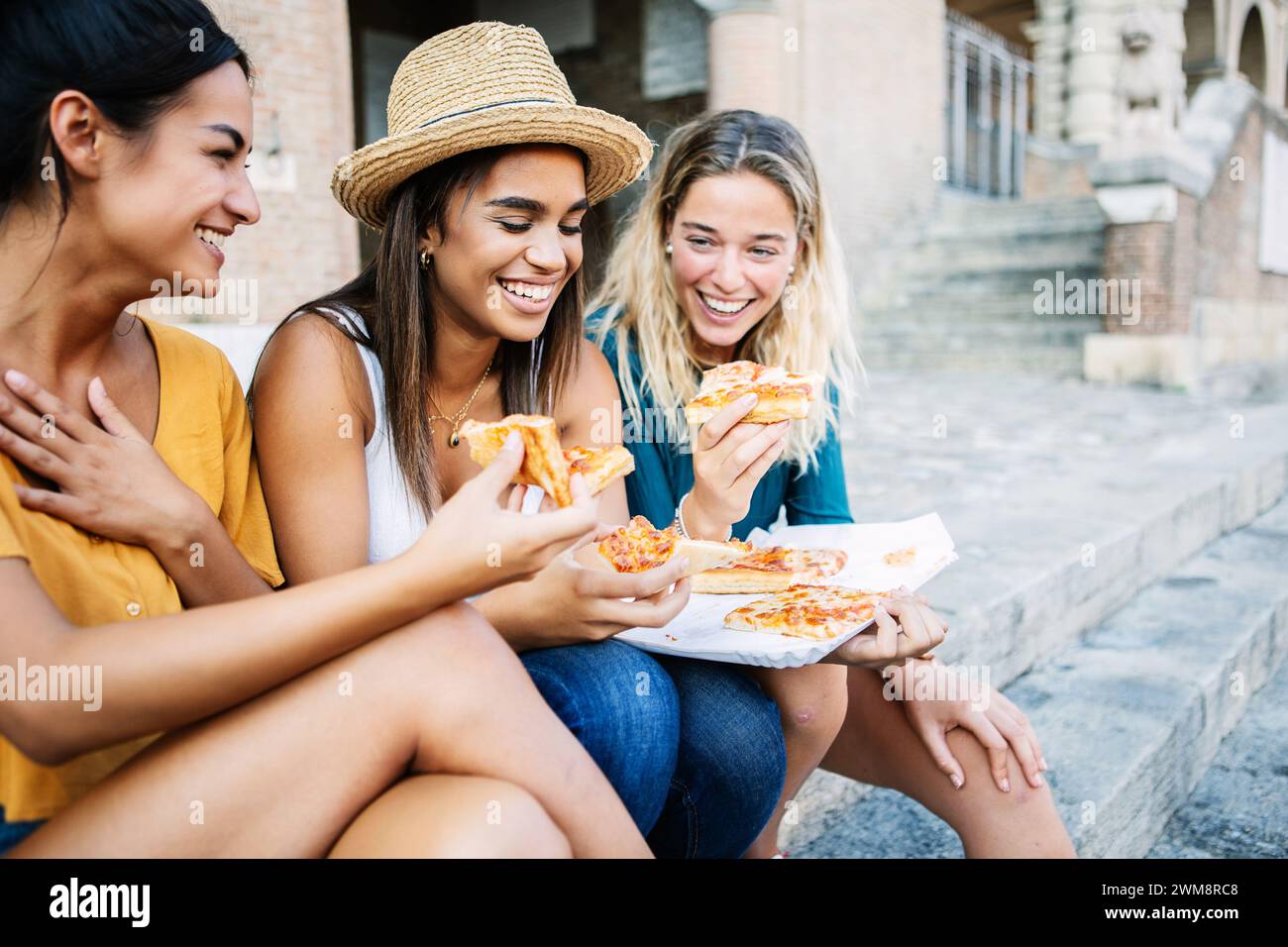 The laughing italian hi-res stock photography and images - Alamy