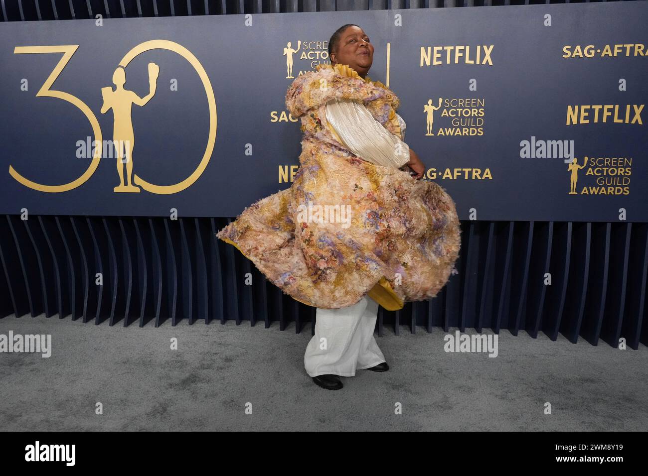 Myra Lucretia Taylor arrives at the 30th annual Screen Actors Guild ...