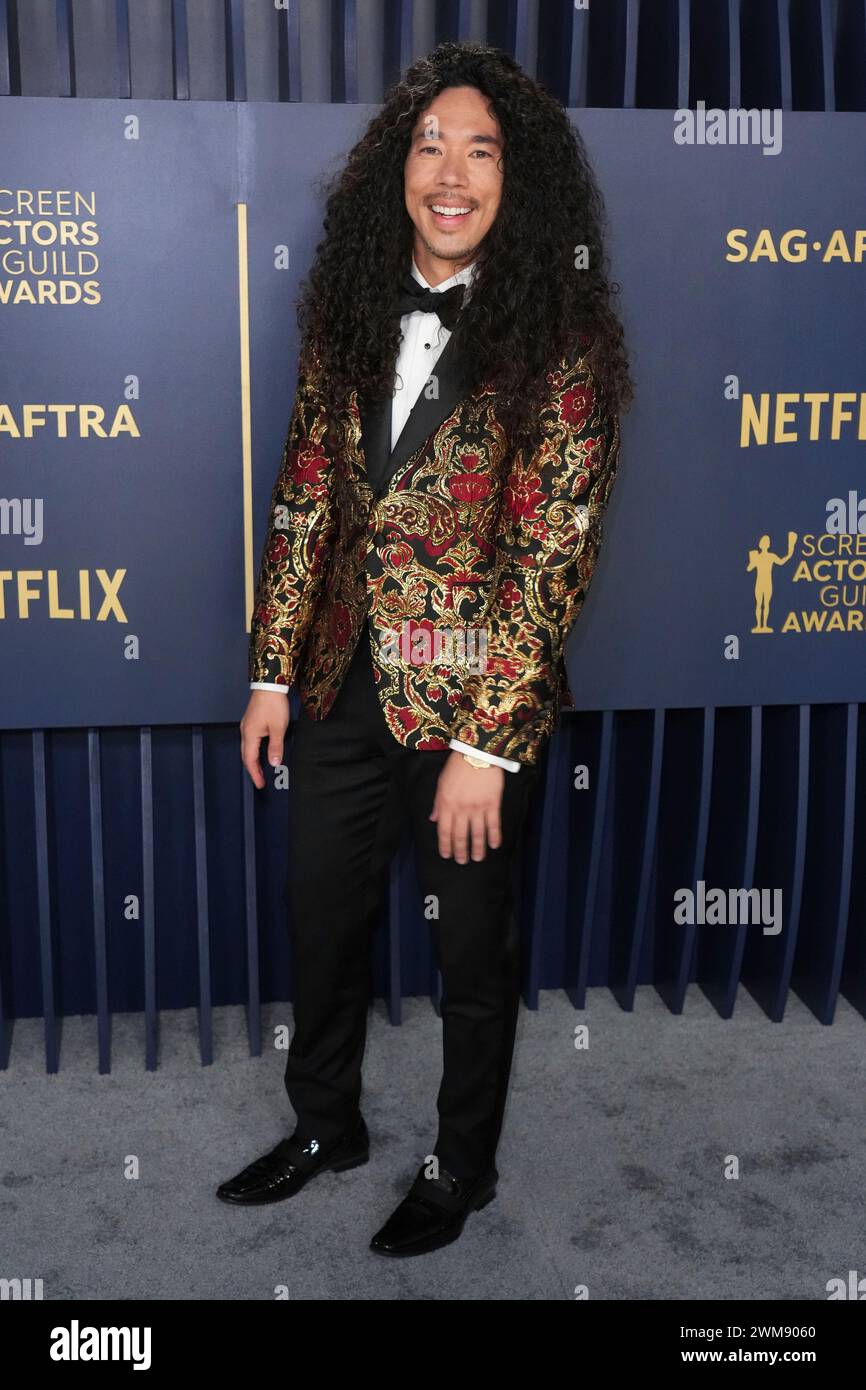Cole Walliser arrives at the 30th annual Screen Actors Guild Awards on ...