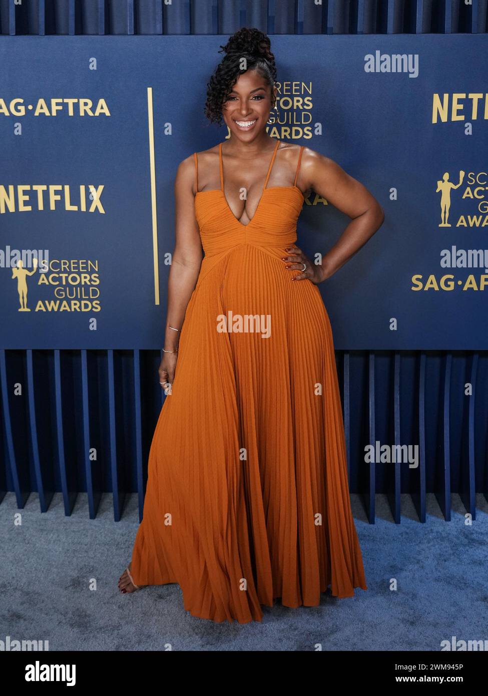Los Angeles, USA. 24th Feb, 2024. Janine Rubenstein walking on the red ...