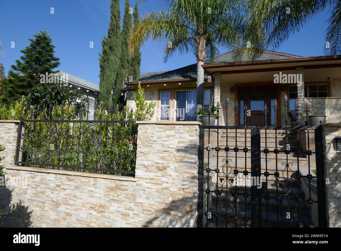 Los Angeles, California, USA 22nd February 2024 Actor Bernard Stone ...