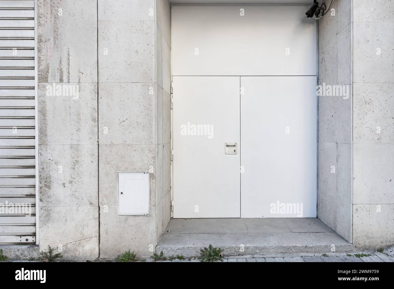 Wallpaper with a facades hi-res stock photography and images - Alamy