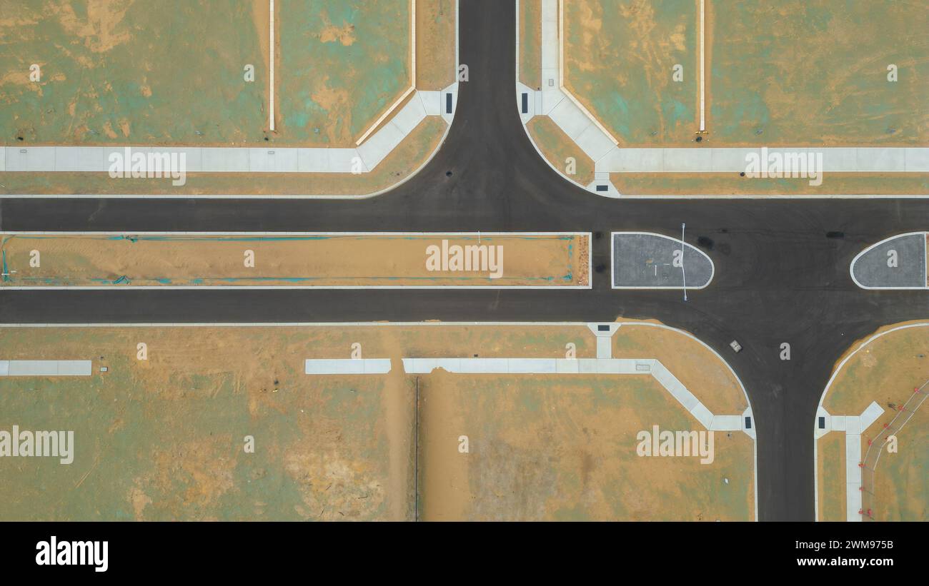 Building of roads hi-res stock photography and images - Alamy