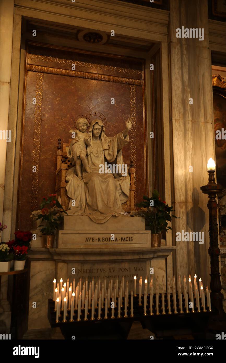 ROME, ITALY - FEBRUARY 2, 2024: Statue of Ave Regina Pacis in Basilica ...