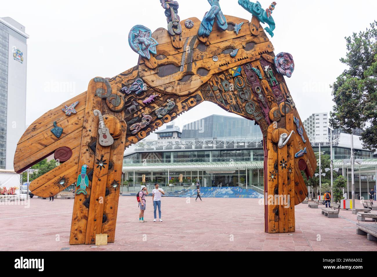 Maori sculpture new zealand hi-res stock photography and images - Alamy